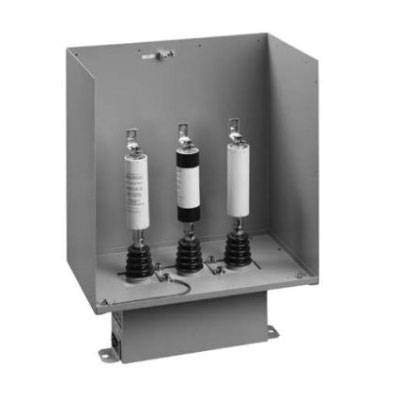 EATON 100413MVF3 UniVAR XV 3-Phase Metal Enclosed Fixed Medium Voltage ...